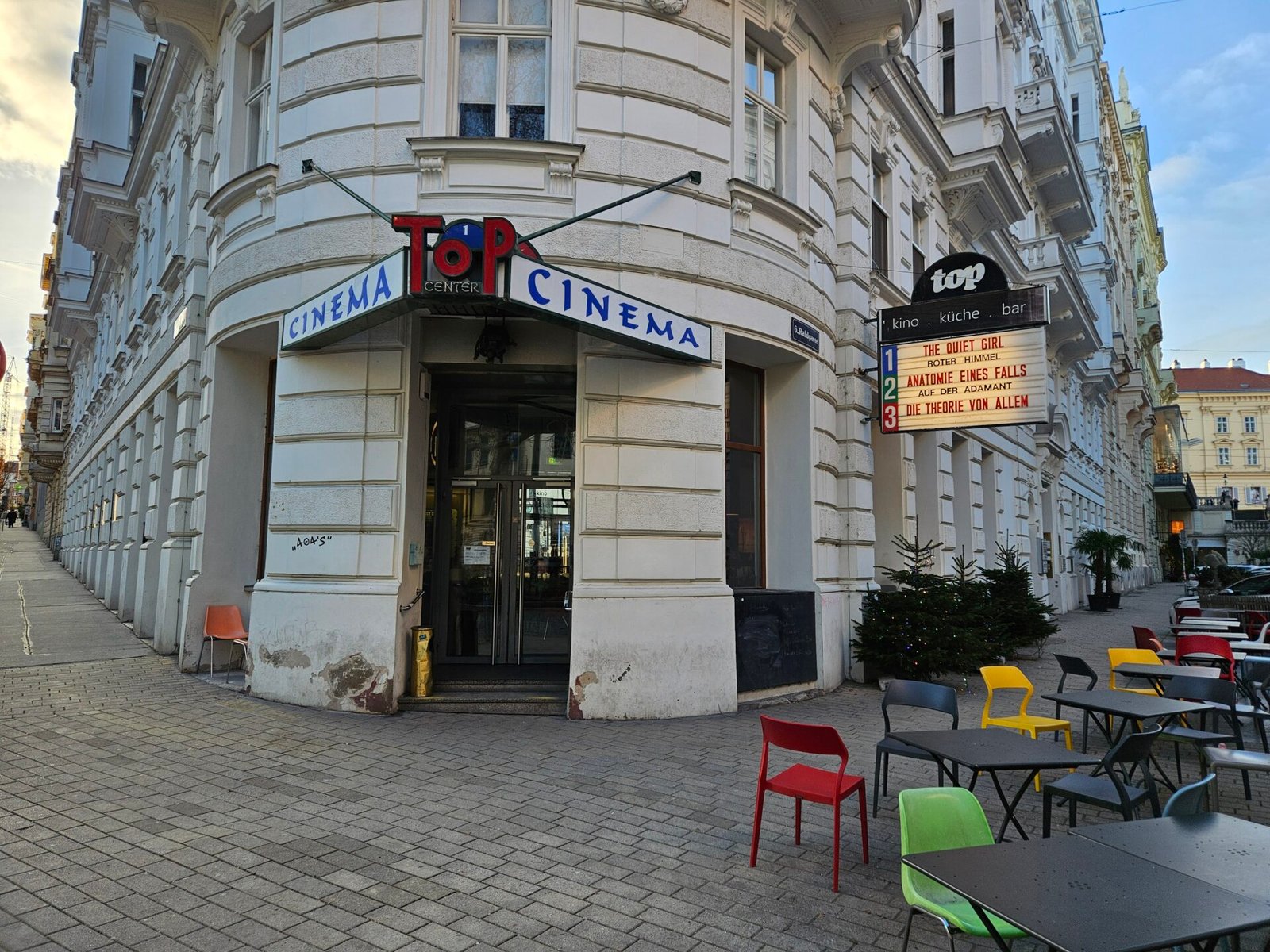 Cinemas in Vienna during Christmas - Smart(er) Home Cinema (SHC)